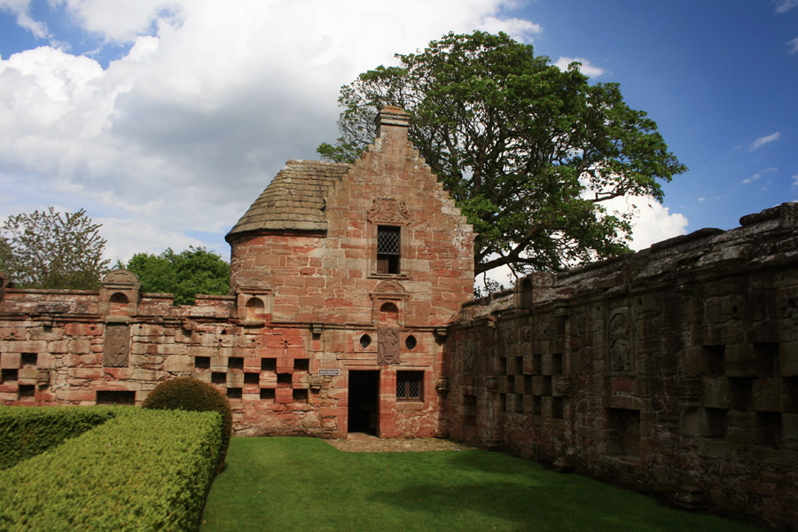 Edzell Castle | Castle in Edzell, Angus | Stravaiging around Scotland